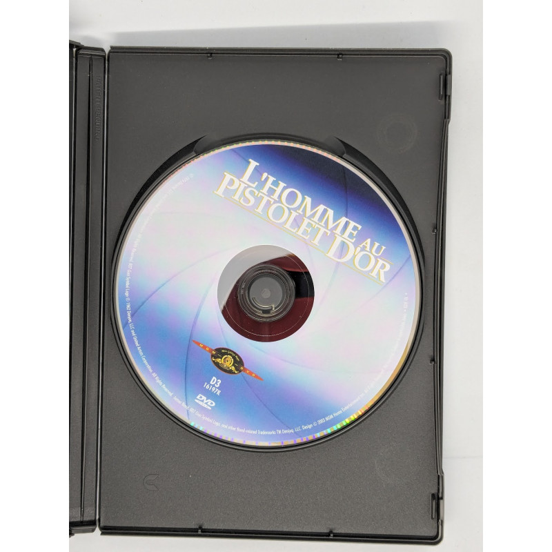 L'Homme au pistolet d'or - DVD - James Bond 007